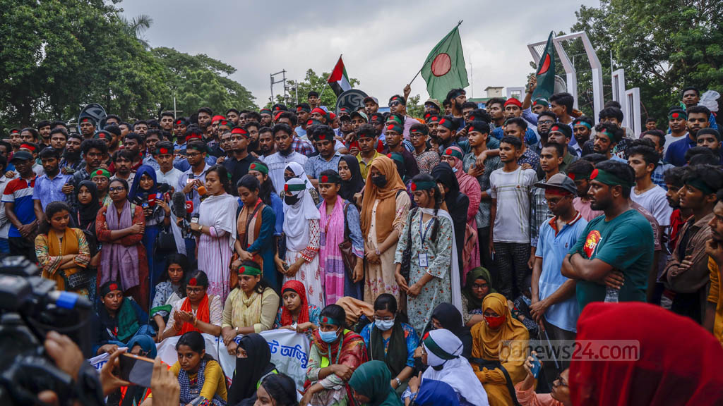 Anti-discrimination Student Movement to visit injured