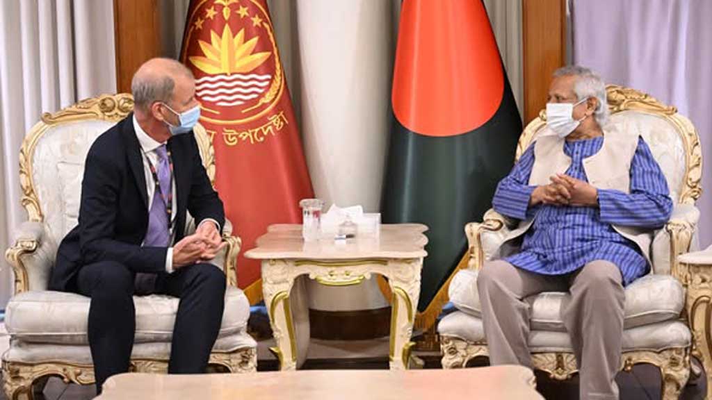 World Bank VP meets Yunus, praises interim govt