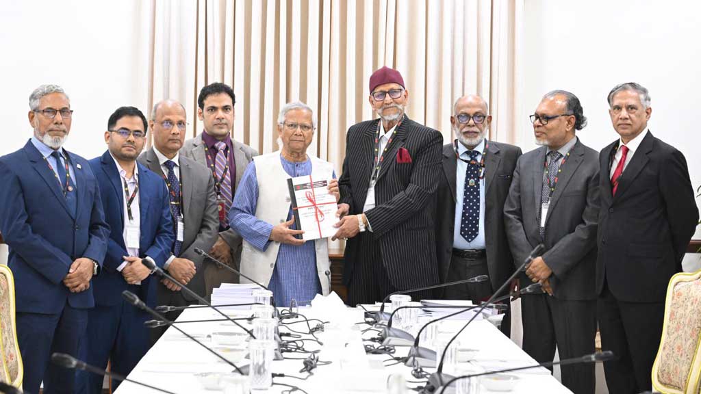 Hasina 'approved' BDR massacre: commission