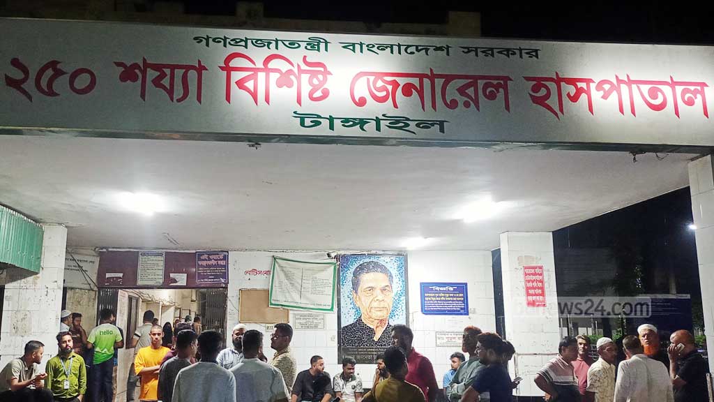 টাঙ্গাইলে বিএনপি নেতাকে না পেয়ে স্ত্রীকে কুপিয়ে হত্যা