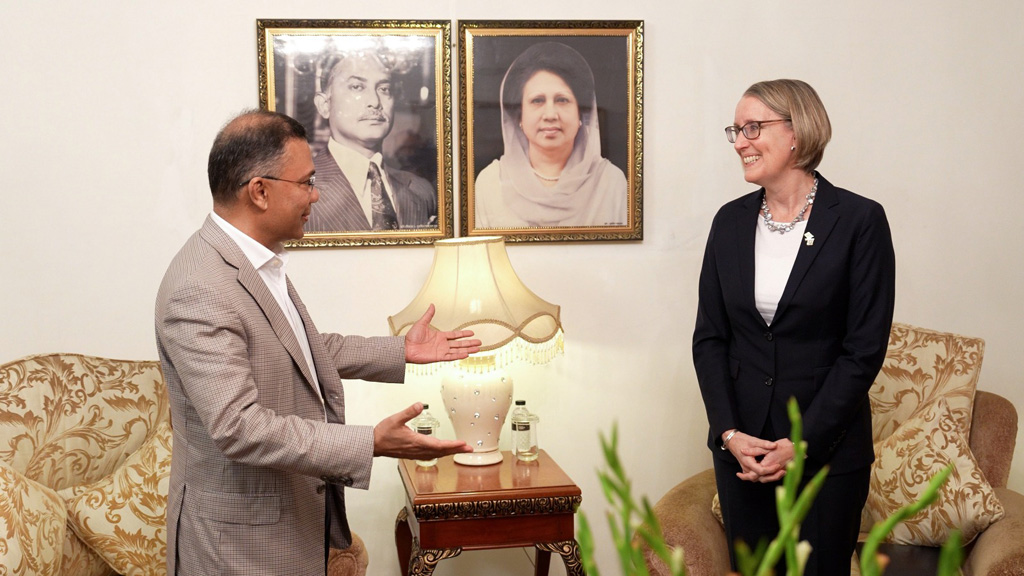 UK envoy meets Tarique