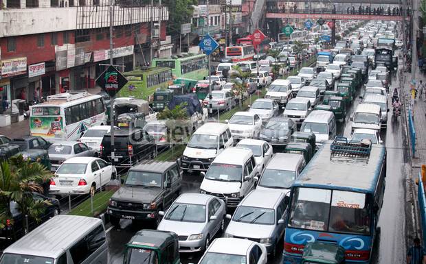 Dhaka and its unbearable traffic