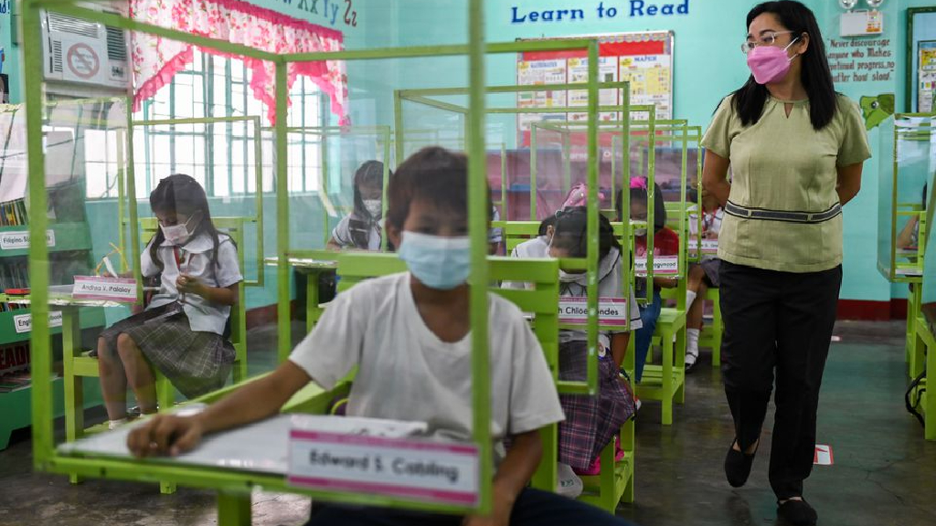 Philippine children back in school as pandemic restrictions ease
