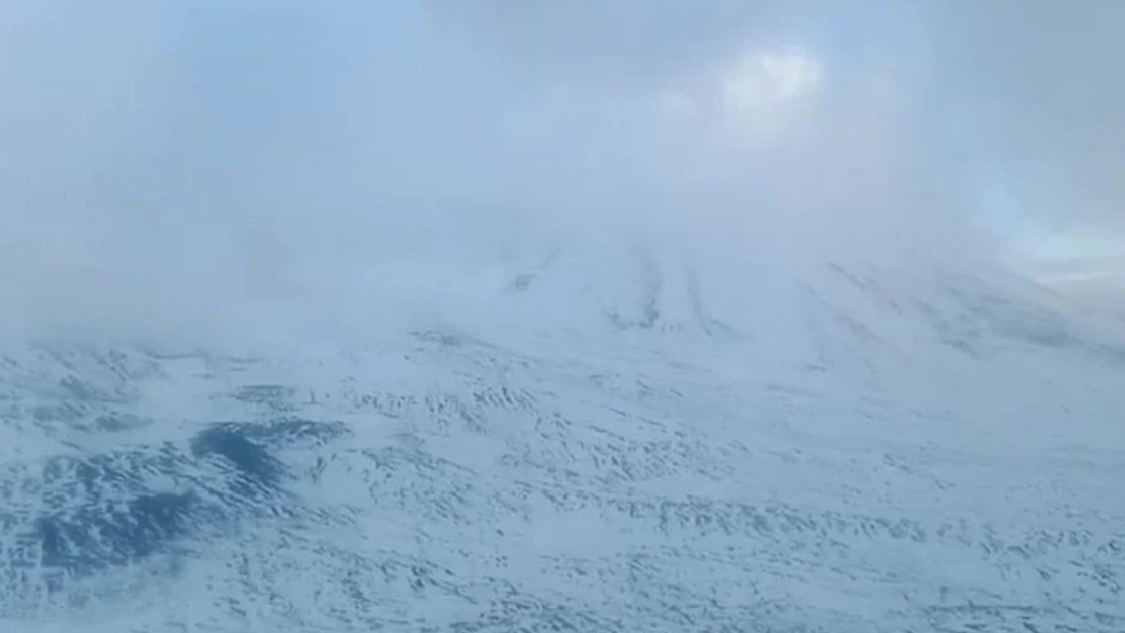 Six die climbing Russian volcano as icy winds delay rescue