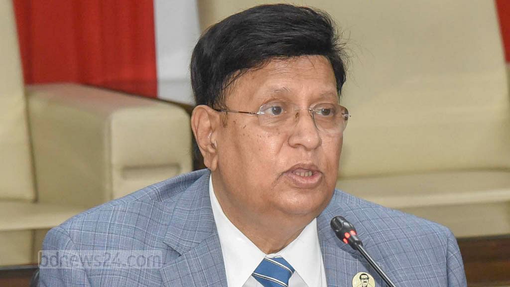 Foreign Minister Momen visits BSMMU for health check-up