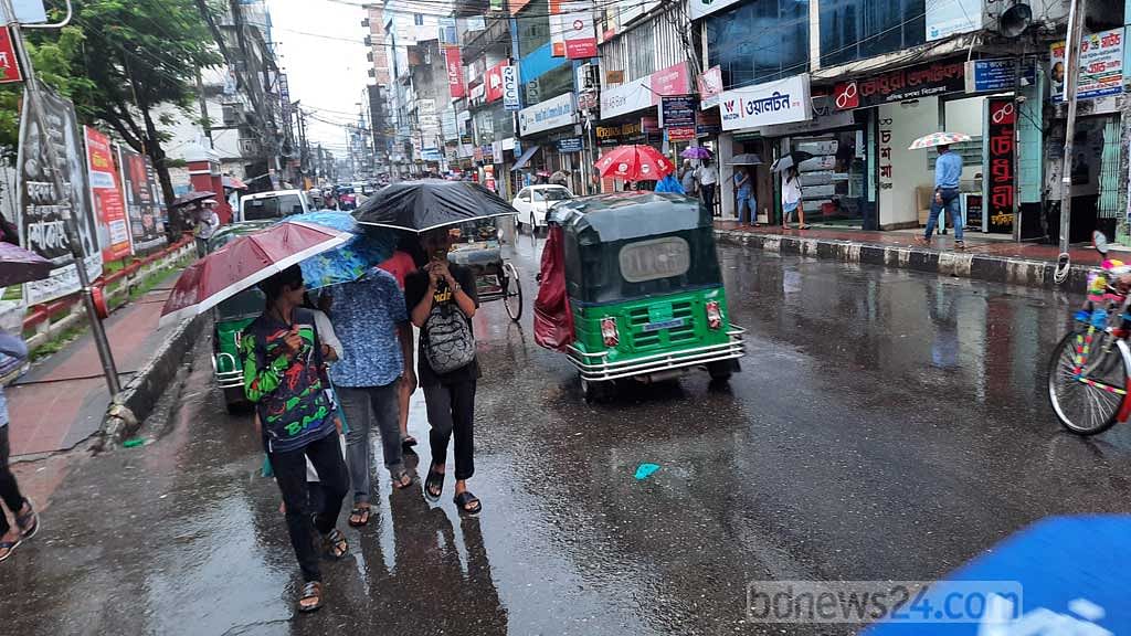 Record rainfall of the season inundates Barishal