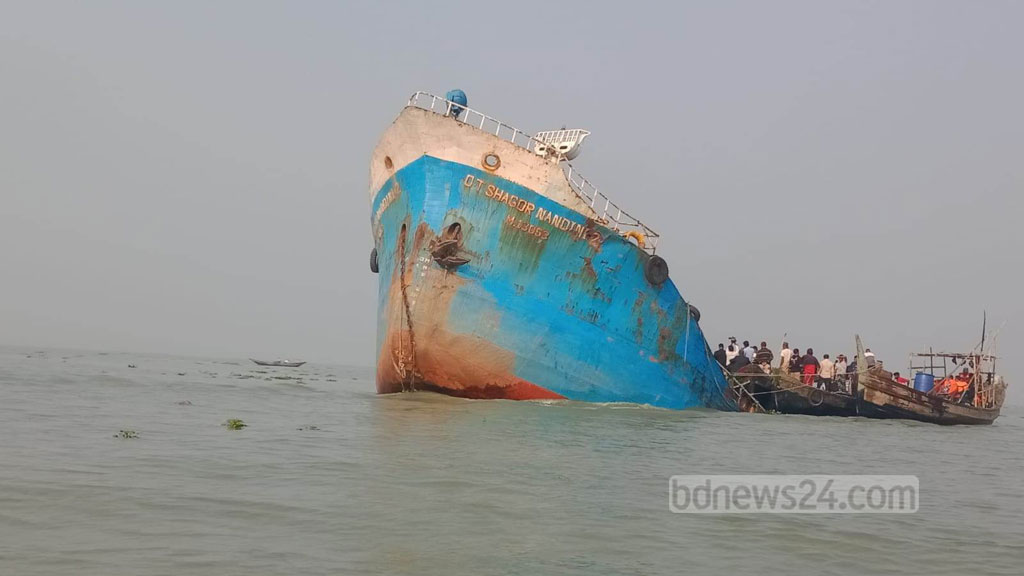 Oil spills after a tanker carrying 1.1m litres of fuel capsizes in Meghna