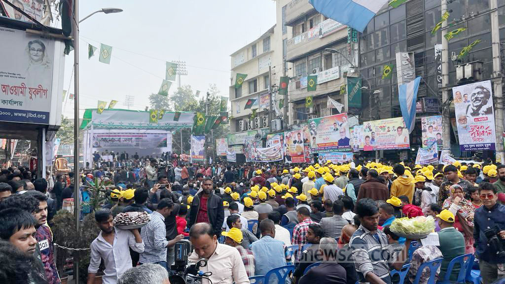 Chhatra League activists gather at Shahbagh as BNP stages anti-govt protest