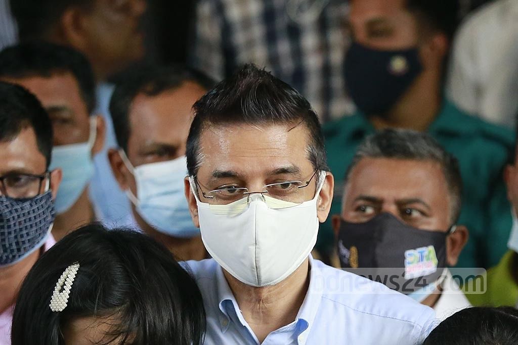 Bangladesh court hands custody of daughters to Japanese mother after ...