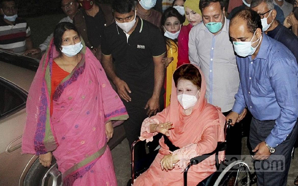 Law ministry recommends extension of Khaleda Zia’s stay out of prison