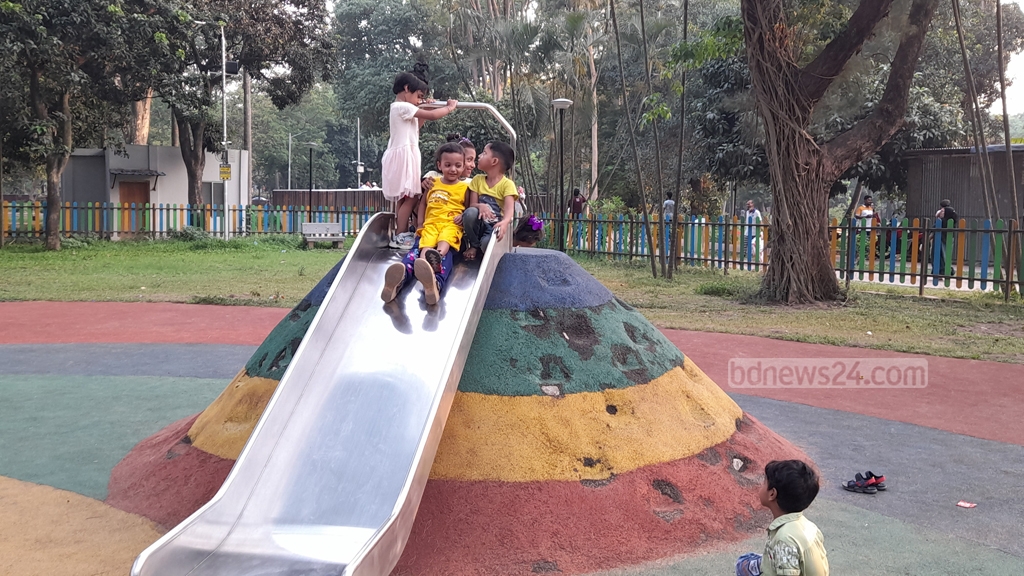 New-look Ramna Park comes alive with birds, squirrels and joggers