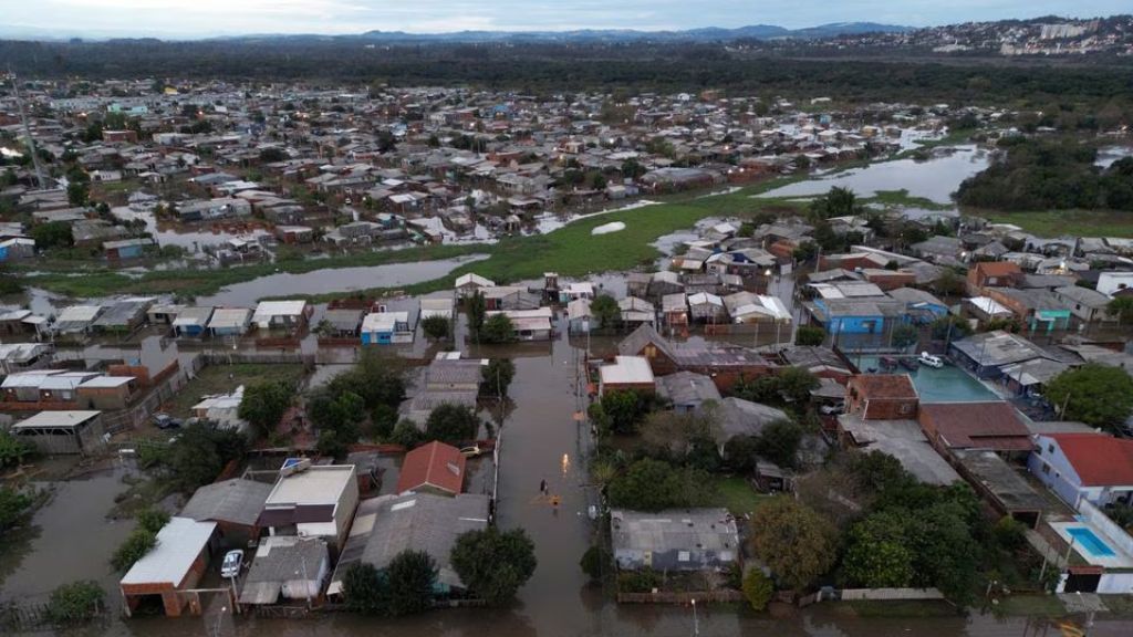Cyclone leaves 11 dead, 20 missing in southern Brazil