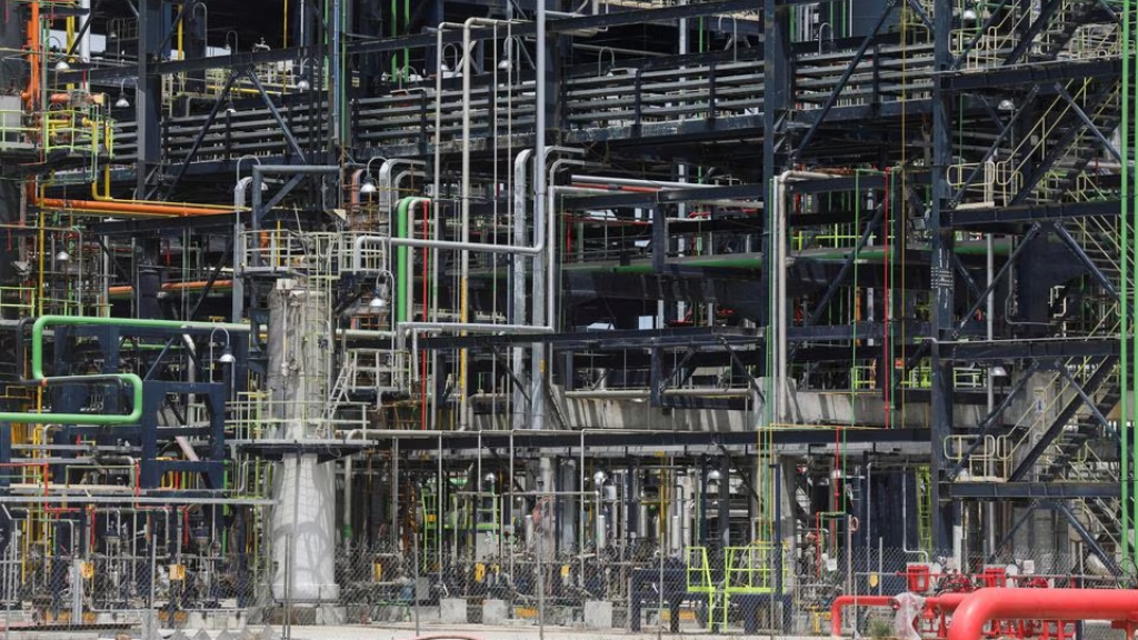 End of Nigerian fuel subsidy set to squeeze Europe's refiners