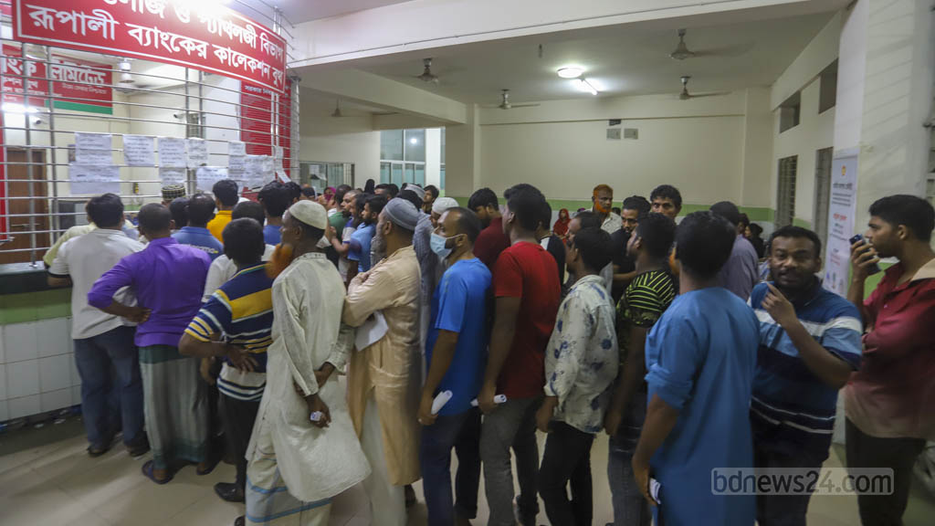 Dengue cases more common among men, but more women are dying