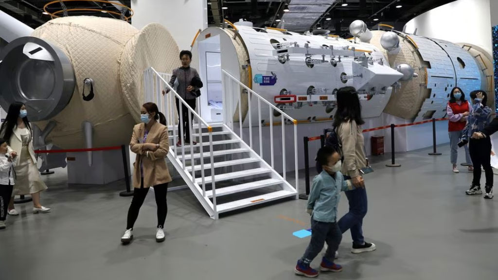 China to double size of space station, touts alternative to NASA-led ISS