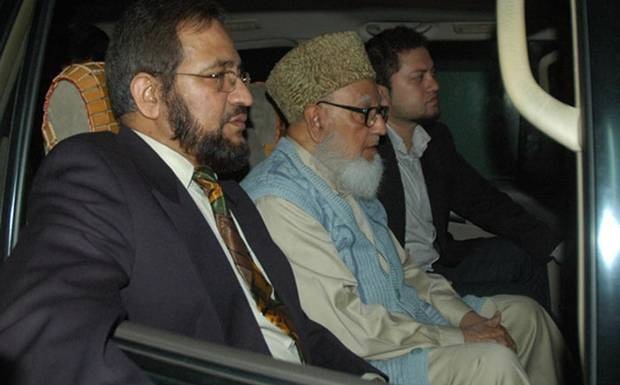 Ghulam Azam returned with Pakistani passport