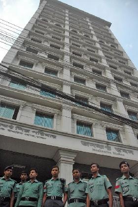 Police move to attach Globe Janakantha property