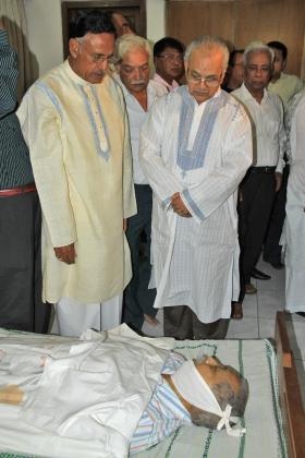 Mir Shawkat Ali dies