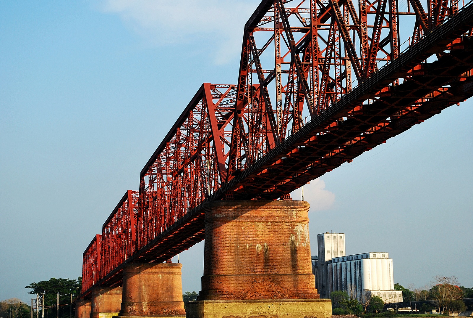 Indians to build second Bhairab bridge