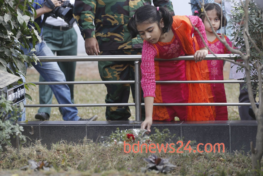 Respects paid to mutiny victims