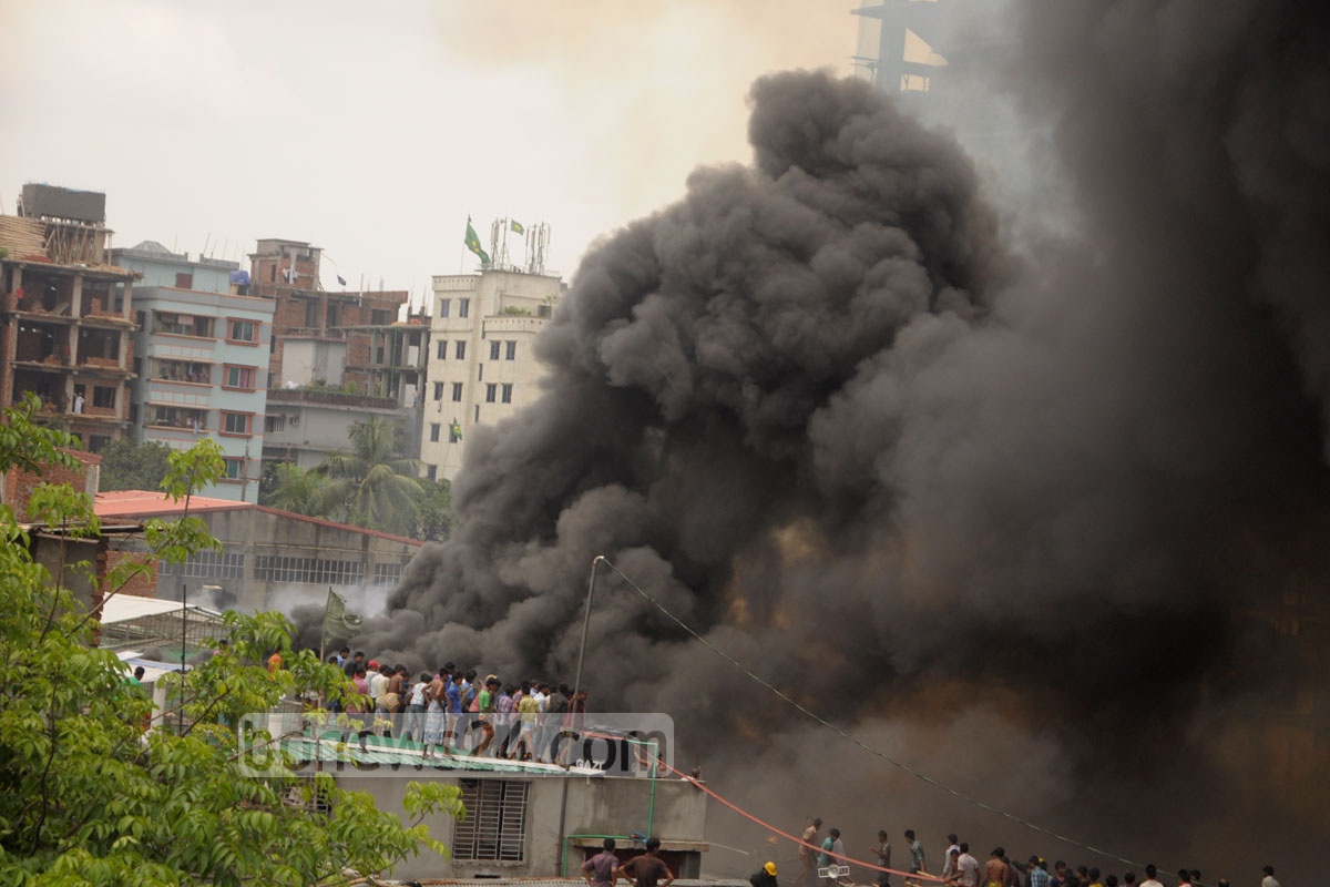 Mirpur slum fire