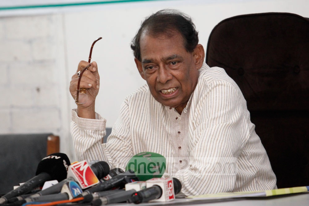 Suranjit peeved over Sundarbans oil spill