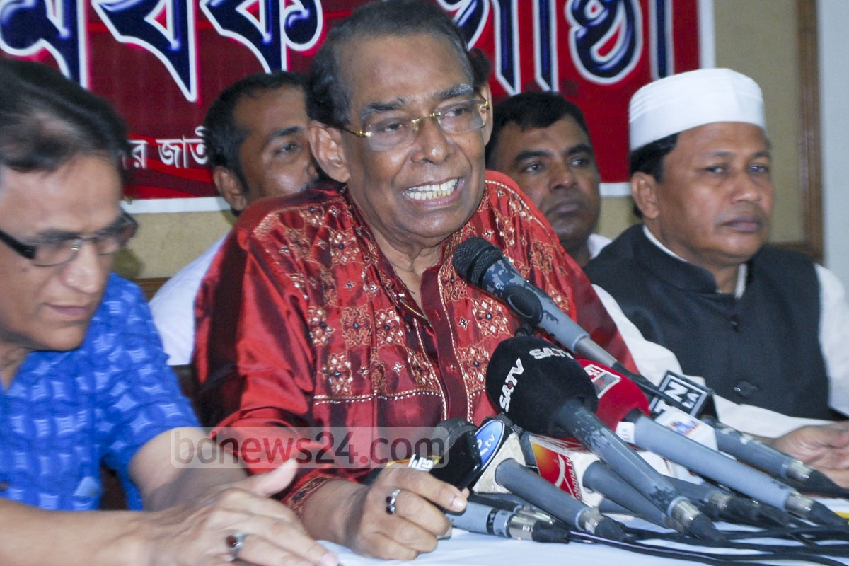 Suranjit Sengupta thinks losing portfolio is no big deal for Syed Ashraf