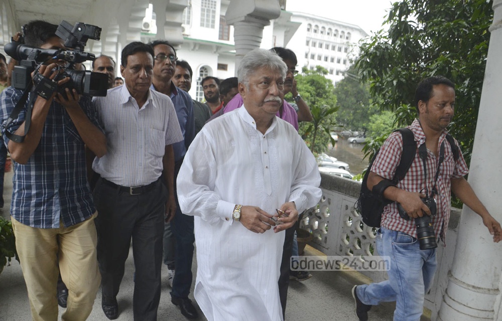 Court orders arrest of Janakantha editor, two others over ‘defamatory ...