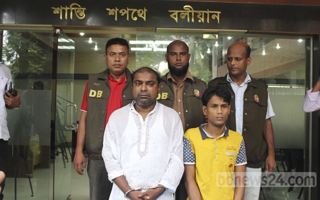 2 arrested for murdering three Awami Leaguers in Badda