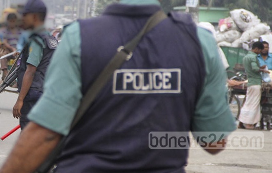 Police officer 'tried to blackmail Bangladesh Bank official' threatening Yaba taint