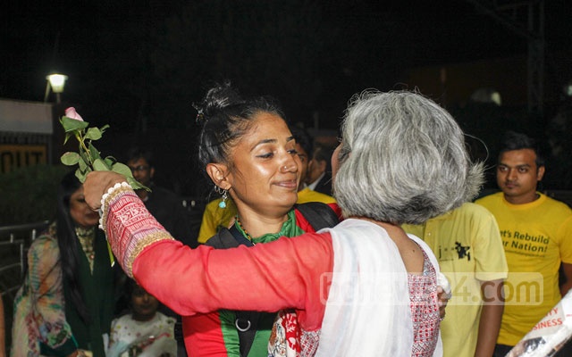 Bangladesh mountaineer Wasfia Nazreen returns home