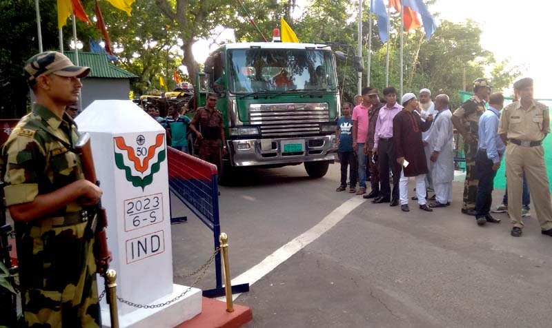 First successful trans-shipment spells new era in India-Bangladesh ...