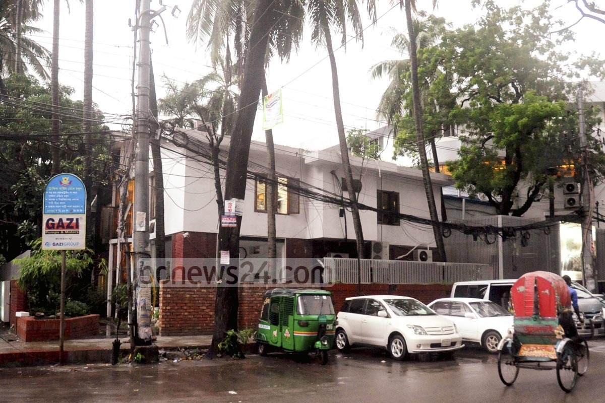 নিলামে উঠছে সালমান এফ রহমানের বাড়ি