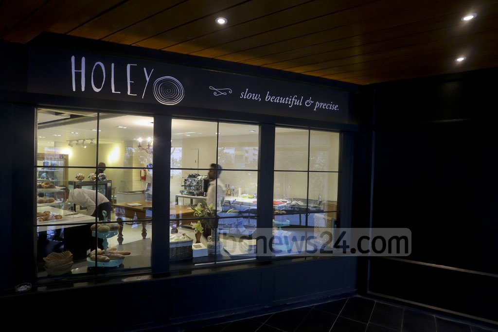 Holey Artisan reopens at a new Gulshan location
