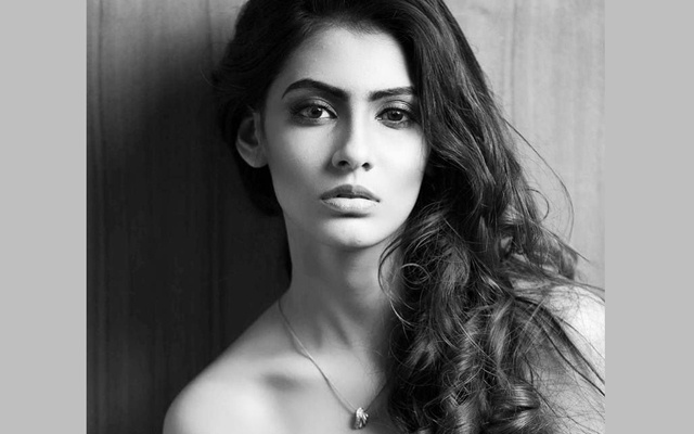 Jessia takes the crown of Miss World Bangladesh as Avril dethroned