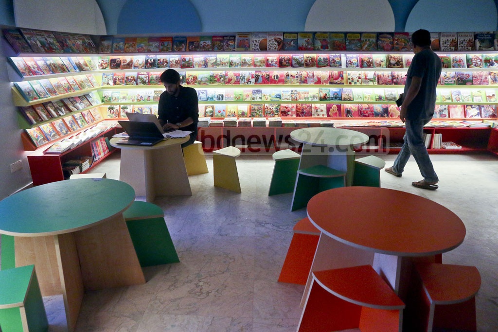 'Bengal Boi' opens in Dhanmondi