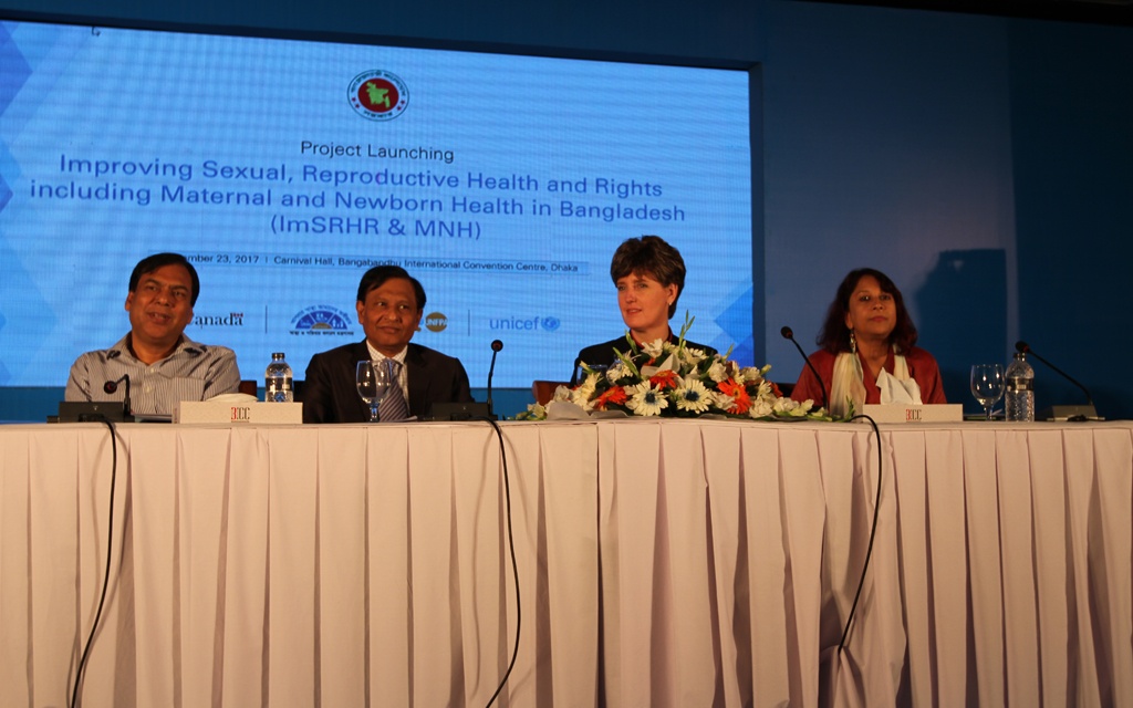 Govt launches new maternal, child health project in 25 low-performing ...