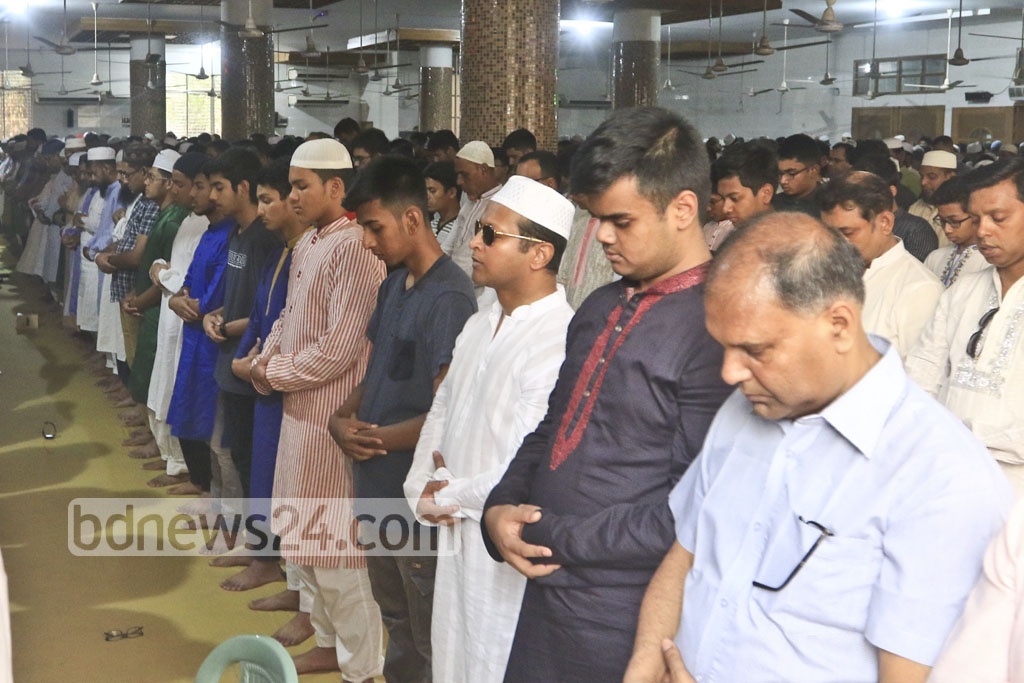 Afsana Khanam, widow of US-Bangla pilot, dies after cardiac arrest in ...