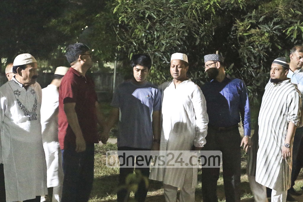 Pilot Abid’s son traumatised after losing both parents