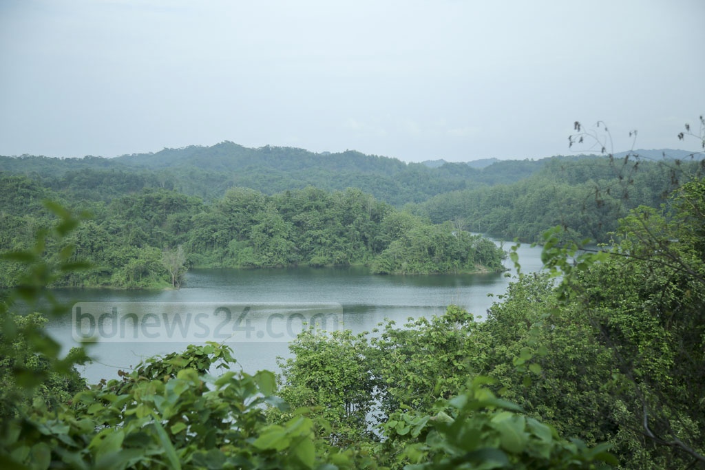 Beauty of Mahamaya Lake
