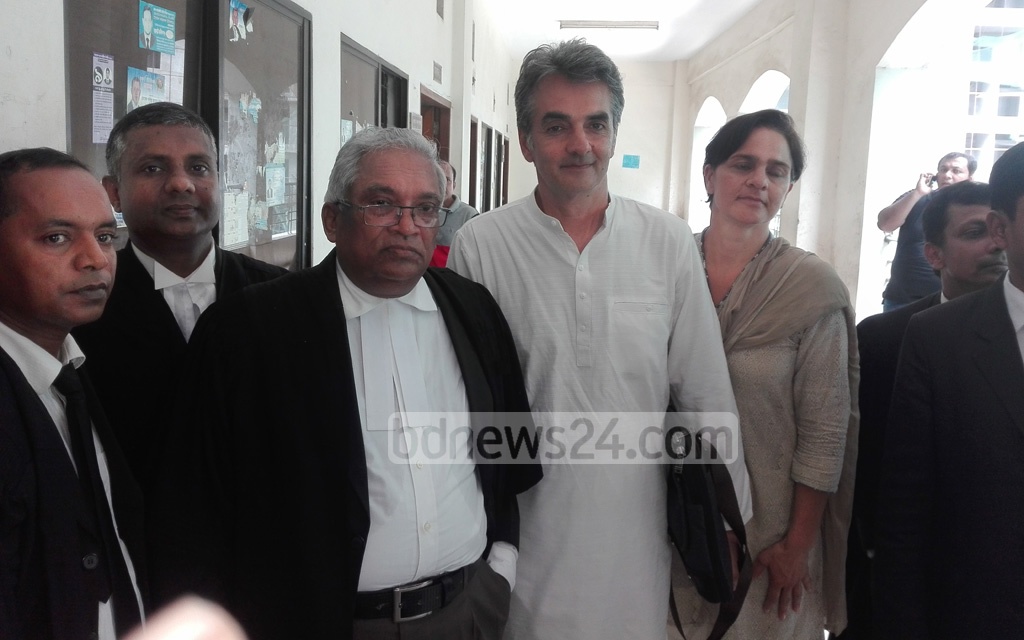 Author Syed Waliullah’s property misappropriated by cousin, his son says