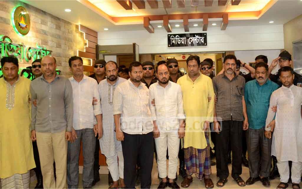 RAB arrests 22 members of ‘fraud ring’