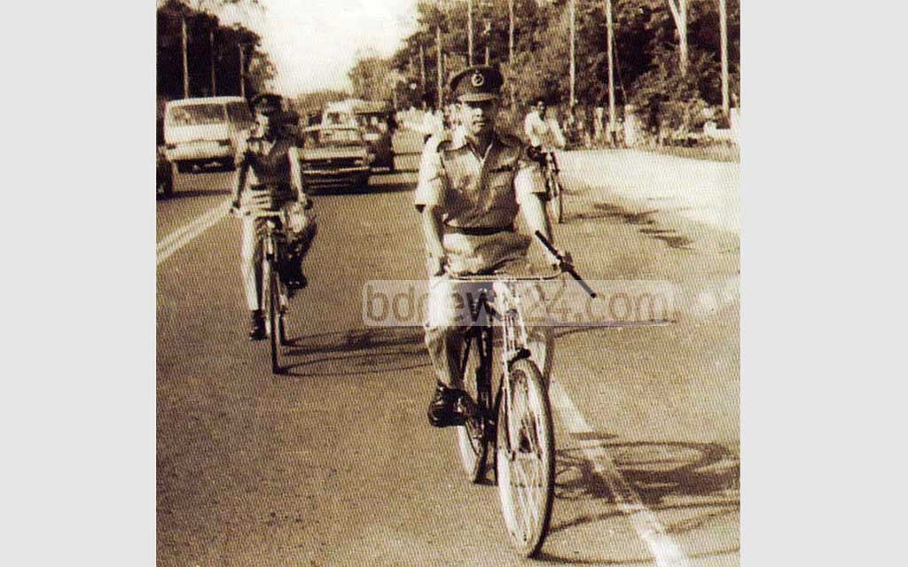 Death of Ershad evokes memories of a dictator who repressed and ...