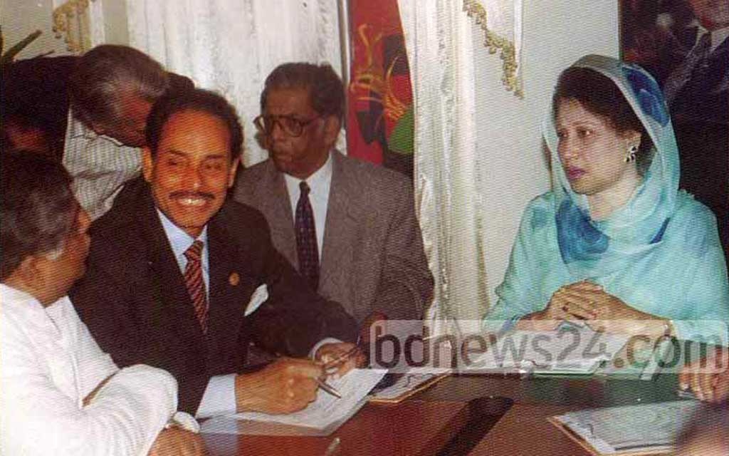 Death of Ershad evokes memories of a dictator who repressed and ...