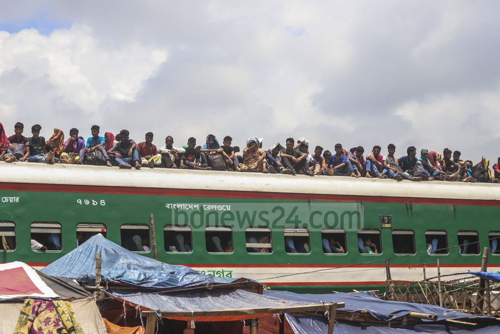 Rail services in the north resume after train derailment in Tangail