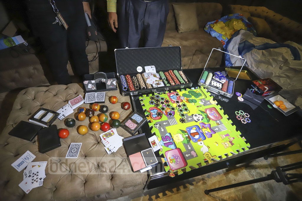 Anti-narcotics team raids Aziz Mohammad Bhai’s Gulshan home