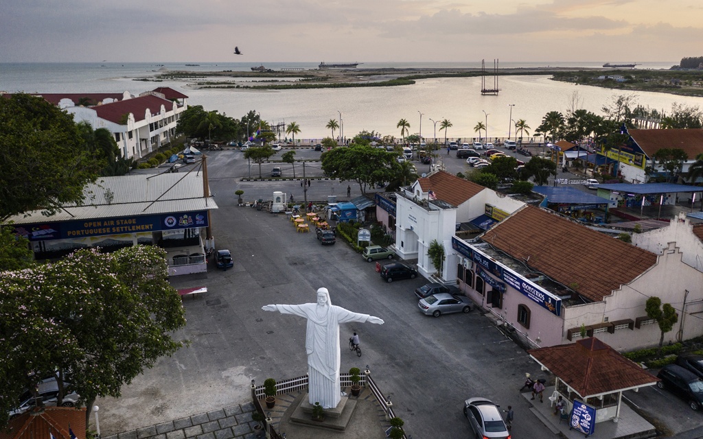 500 years ago, this port linked east to west. Its fate was to fade away
