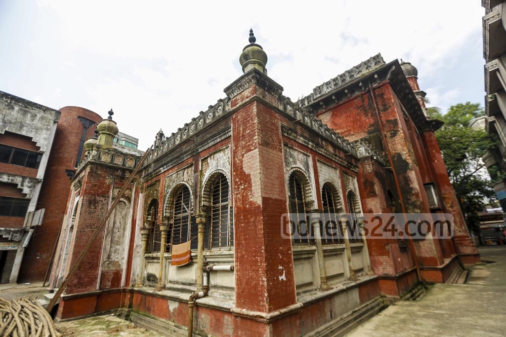 Northbrook Hall, a relic of the British past, is set to regain its lost ...