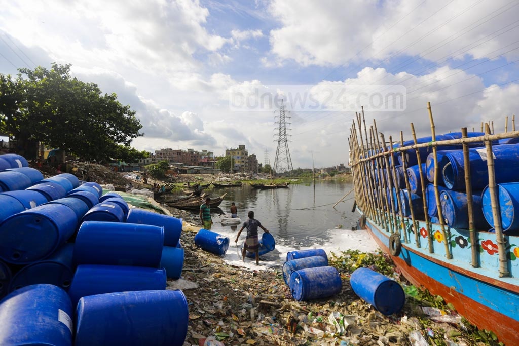 Reuse of plastic drums