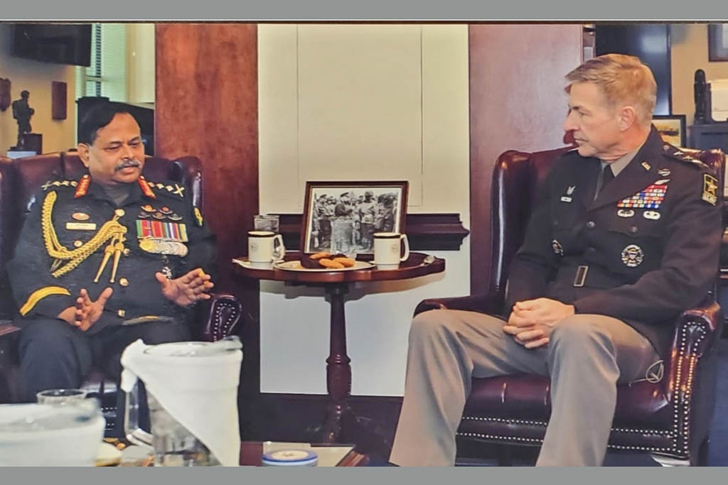 Bangladesh Army chief Gen Aziz returns home after US visit